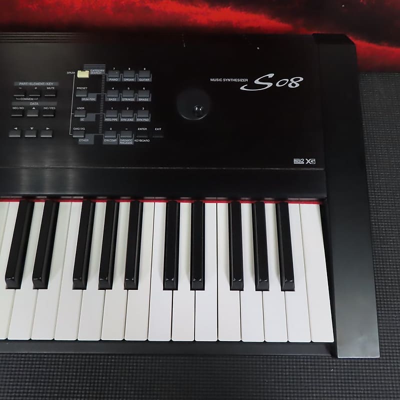 YAMAHA S08 Synthesizer (Westminster, CA) | Reverb