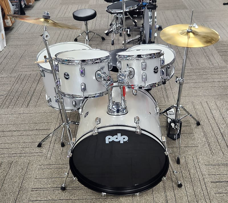 PDP Centerstage 2023 - Silver sparkle | Reverb