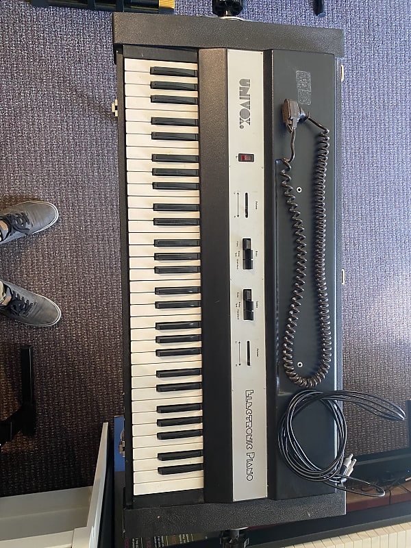 Univox CP110 - Black | Reverb