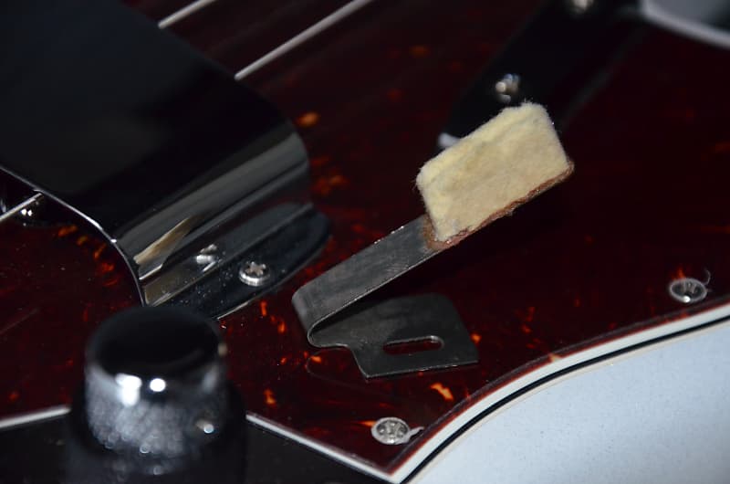 Fender Jazz Bass real vintage 1960 string mute=thin | Reverb