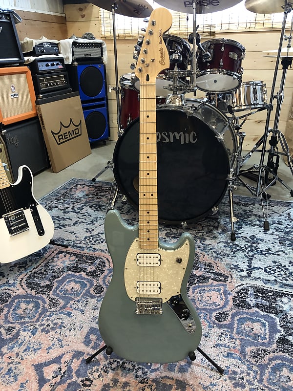 Squier Mustang | Reverb