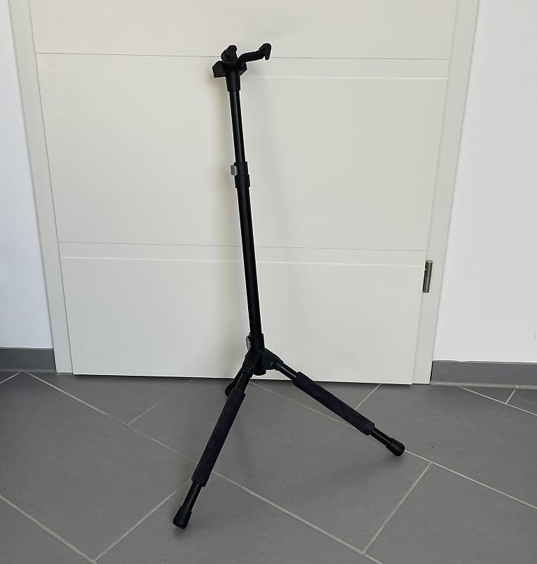 König & Meyer K&M Memphis Pro Gitarrenständer - Top Zustand | Reverb