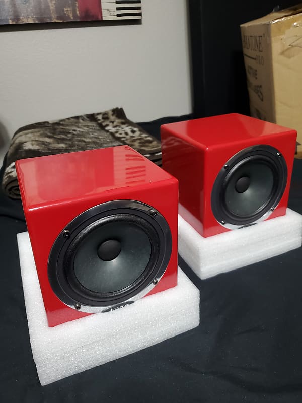 Avantone Audio Active MixCubes Powered Studio Monitors (Pair) | Reverb