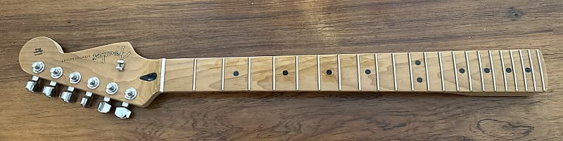 Fender Stratocaster Roasted maple neck 2023 - Lacquer roasted | Reverb