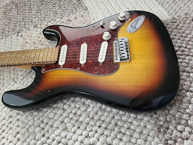 Stratocaster Style Guitar E-Gitarre | Reverb
