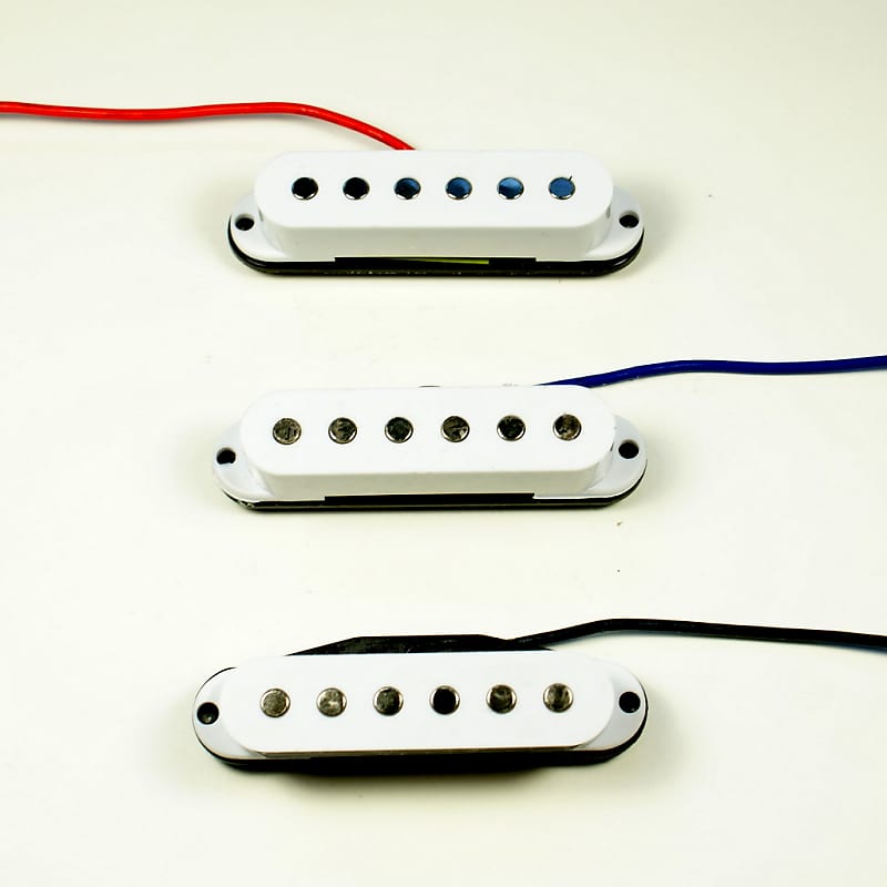 Set of 3 Strat style Single Coil Pickup ,with white cover | Reverb