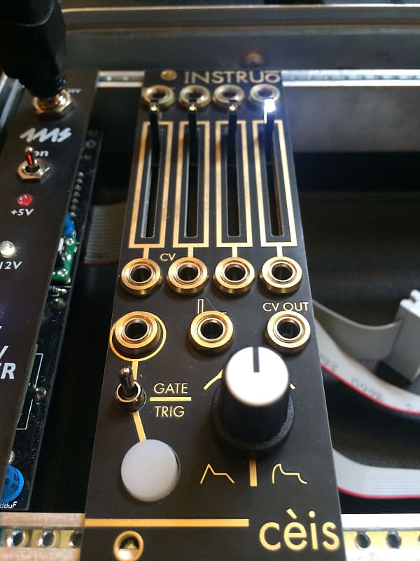 Instruo Cèis | Reverb