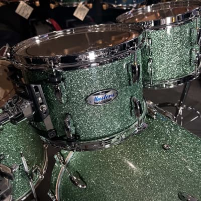 Pearl Masters Maple Complete 10/12/16/22" Drum Set Kit in | Reverb
