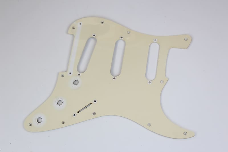 1985 Vintage Fender Stratocaster Chandler American Reissue | Reverb