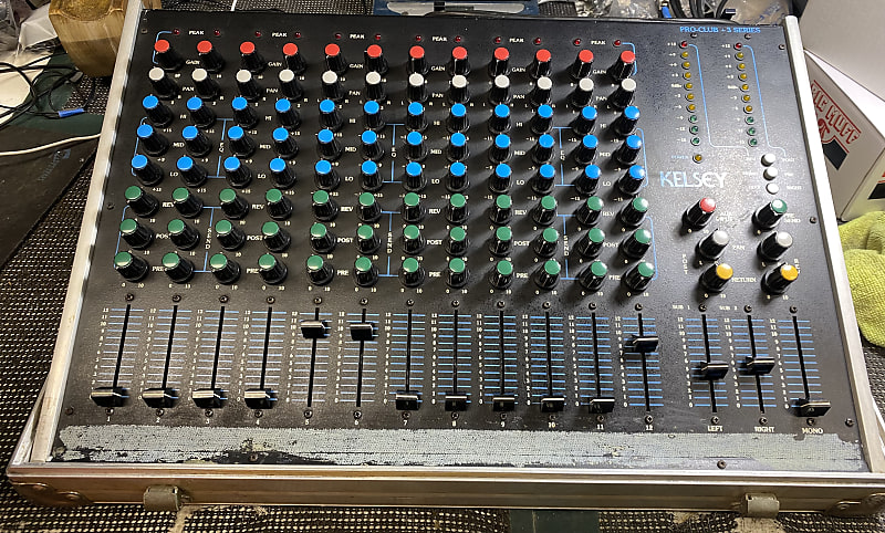 Kelsey Pro Club + 3 Series Mixer - Includes Case - Just | Reverb