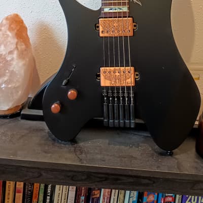 Left Handed Agile Geodesic 625 Custom | Reverb