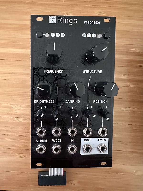 Momo Modular Rings - Black | Reverb