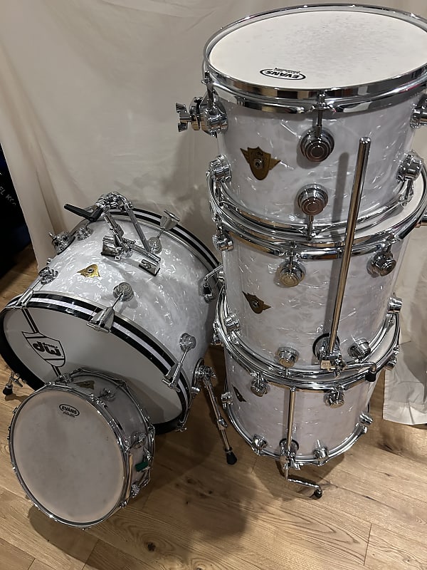 DW Classics 2006 - WMP | Reverb