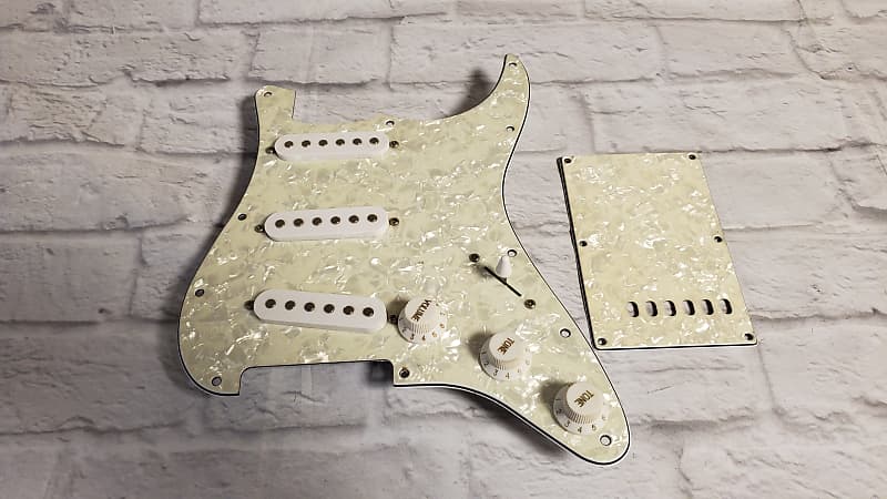 Squier Special Edition/SE Stratocaster Loaded Pickguard | Reverb