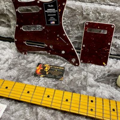 Fender #0113902705 American Professional II Stratocaster, | Reverb