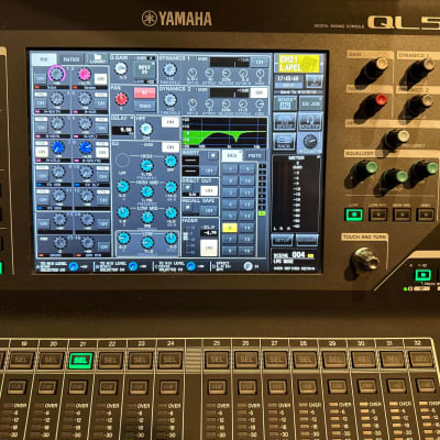 Yamaha QL5 64-channel Digital Mixing Console (Used - Perfect | Reverb