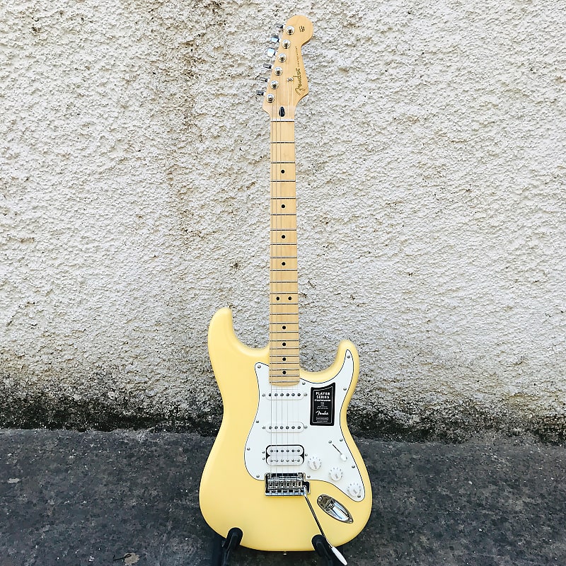 Fender Player Stratocaster HSS MN Buttercream Electric | Reverb España