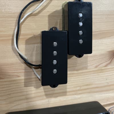 Precision Bass pickup - Black | Reverb