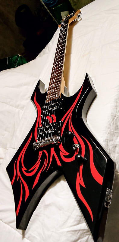 B.C. Rich WARLOCK KKW - BLACK,RED | Reverb Deutschland