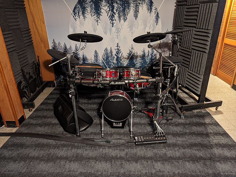 Alesis Strike Pro Electronic Drum Set w/ DW Double Bass | Reverb