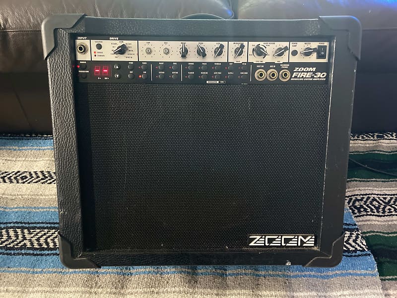 Zoom Fire 30 Guitar Amplifier | Reverb