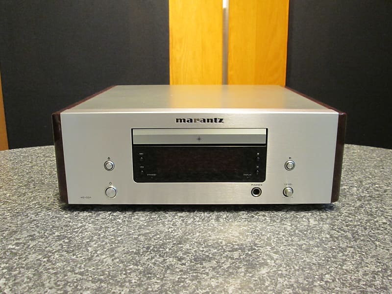 Marantz HD-CD1 High-Quality CD Player with Headphone | Reverb