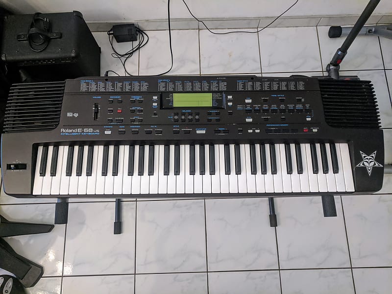 Roland Roland E-68 Intelligent Keyboard 1996 BLACK | Reverb