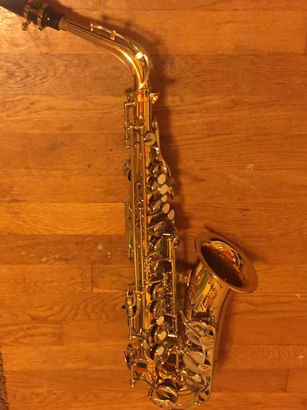 Yamaha YAS-26 Alto Saxophone 2000s Brass | Reverb