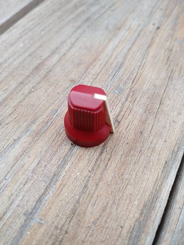 Fender Red knobs(Eighty Five Deluxe,Evil Twin ,Princeton | Reverb