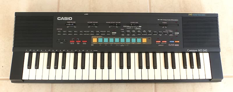 CASIO MT-540. Teclado con sonidos PCM, sound FX, | Reverb UK