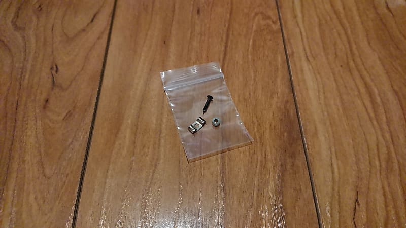 Vintage Fender String Tree (1980s) | Reverb UK