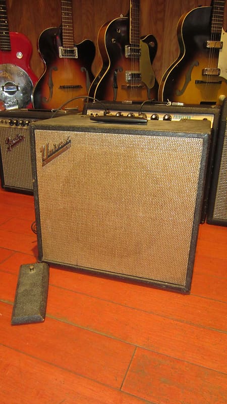 ~1969 Univox Combo Amp Grey | Reverb Canada