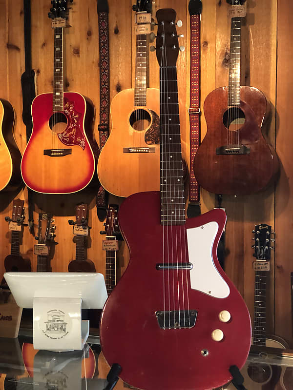 Silvertone U1 59/60 Red | Reverb