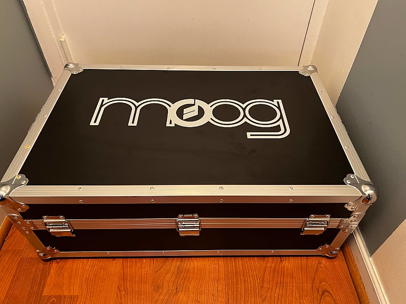 Moog Model D MiniMoog ATA Flight Case 2022 - Black | Reverb