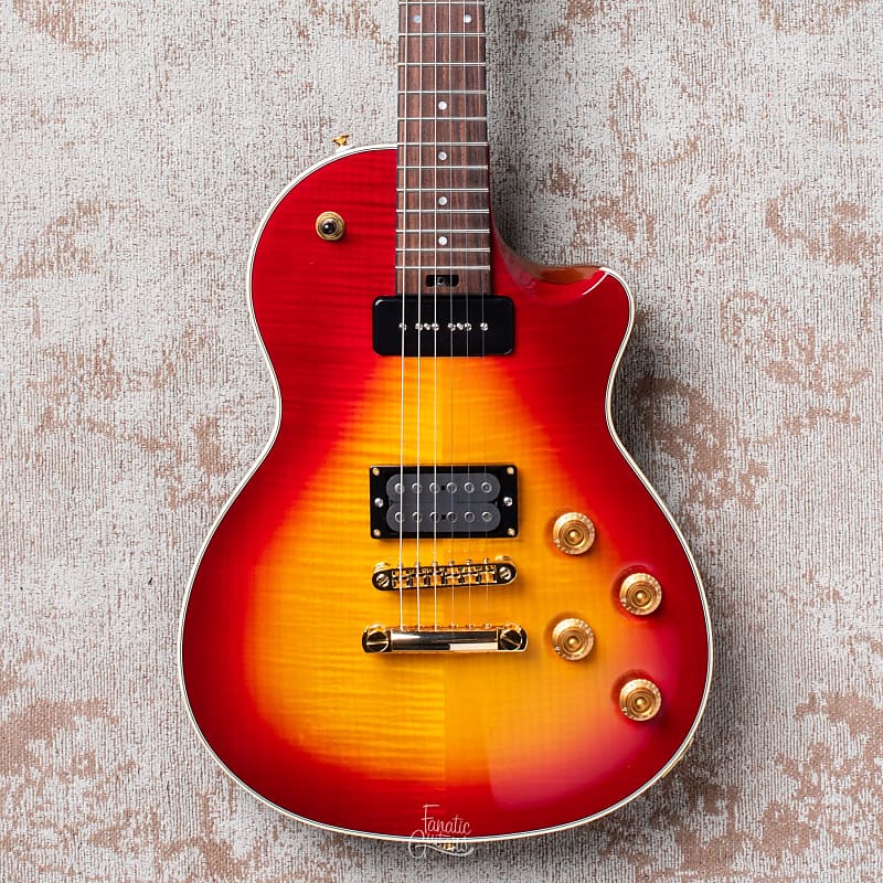 Larrivée RS4 Cherry Sunburst #123007 Second Hand | Reverb