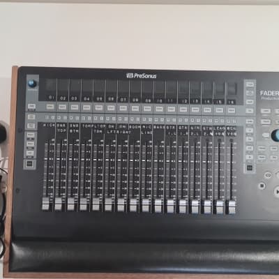 Mixingtable Studio Furniture Presonus Fadeport 16 Stand | Reverb UK
