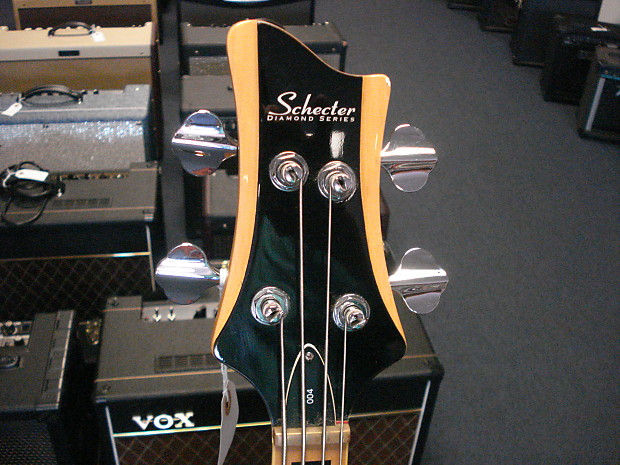 Schecter 004 Bass 4 string | Reverb