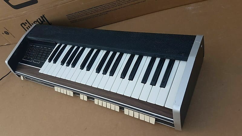 70's MOOG SATELLITE SYNTHESIZER | Reverb