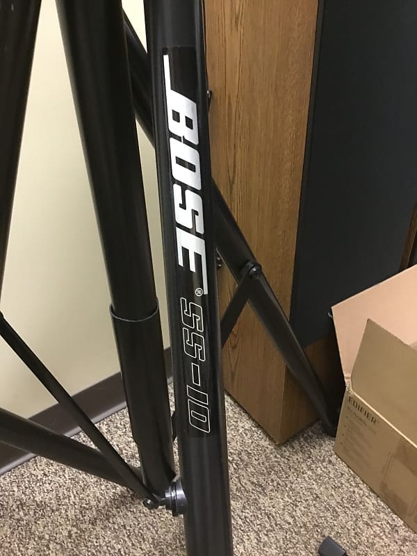 Bose Array 402 Series II Speaker and Stand | Reverb