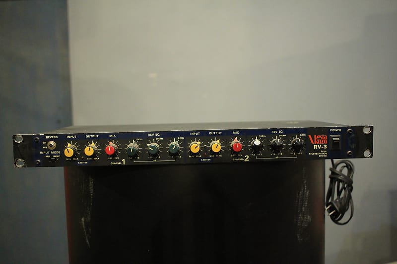 Stereo VESTA FIRE RV3 Analog Spring Reverb Effect | Reverb