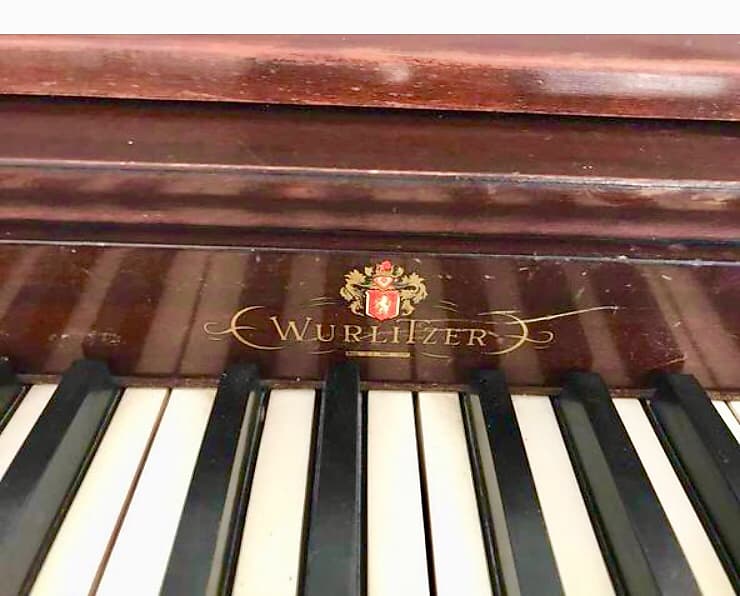 Wurlitzer Upright spinet 1950/1955 Mohagany | Reverb