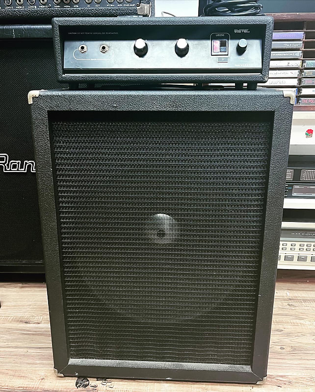 Univox UB250 | Reverb
