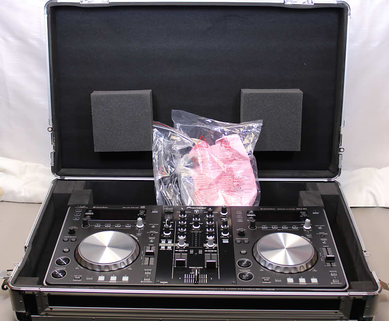 Used Pioneer XDJ-R1 DJ Controller with LASE Euro Style Case. | Reverb