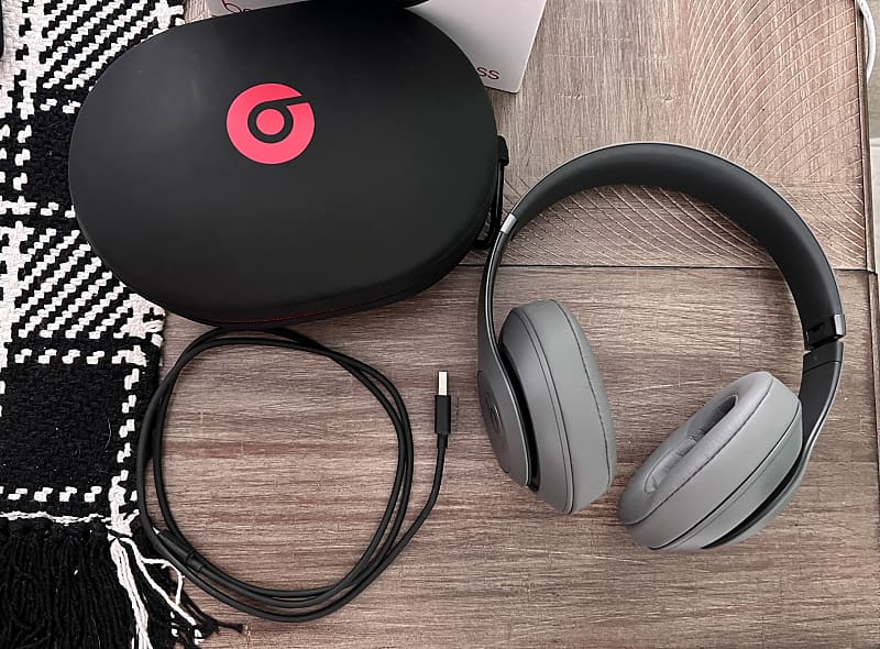 Beats by Dre Studio 3 Wireless Grey | Reverb