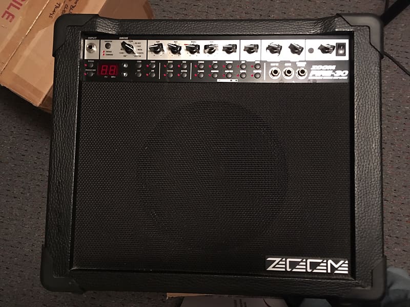 Zoom Fire-30 modeling guitar amplifier. | Reverb