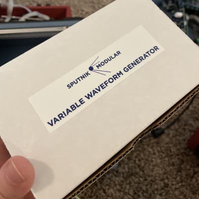 Sputnik Modular Variable Waveform Generator | Reverb