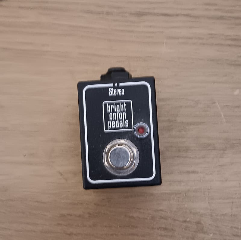 Bright Onion Pedals Micro Fav Footswitch 2023 - Black | Reverb UK