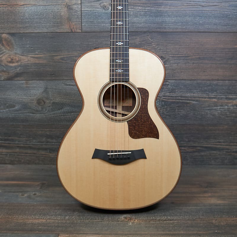 Taylor 712e 12-Fret Grand Concert 2021 with Taylor case | Reverb