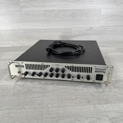 Fender 800 Pro Bass Amplifier Head | Reverb