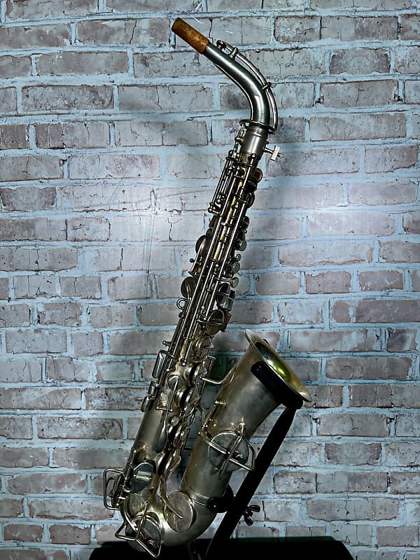 American Artist Alto Saxophone (Buffalo Grove, IL) | Reverb
